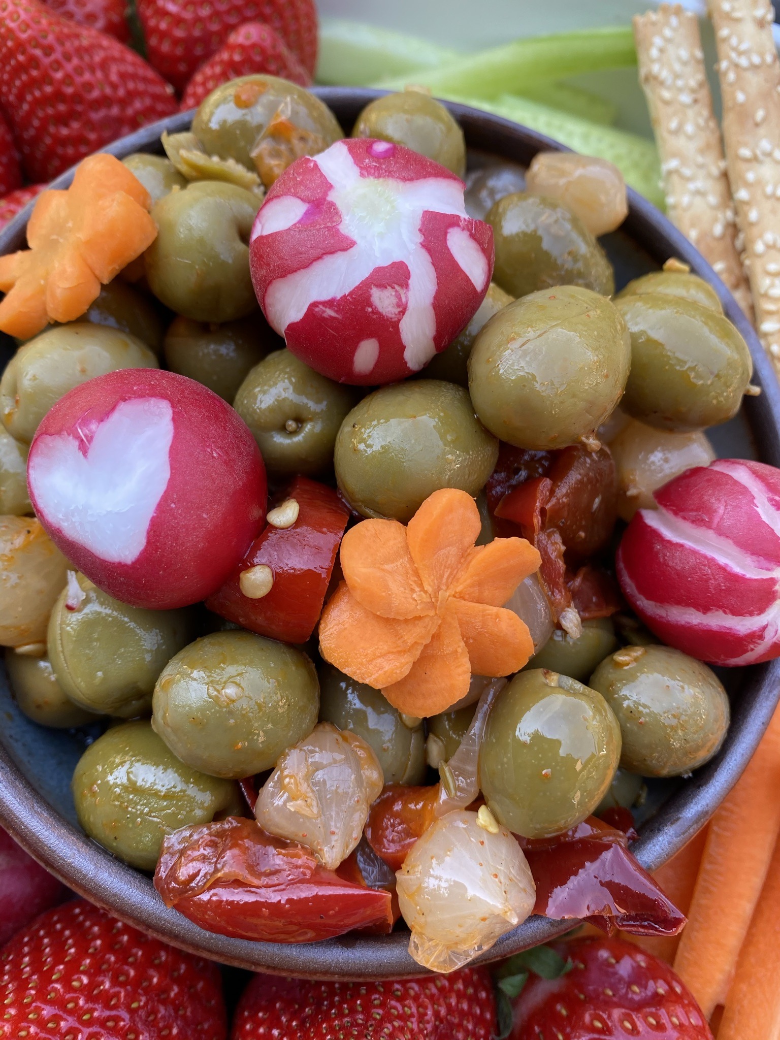 Tuto video facile pour tailler une carotte en fleur