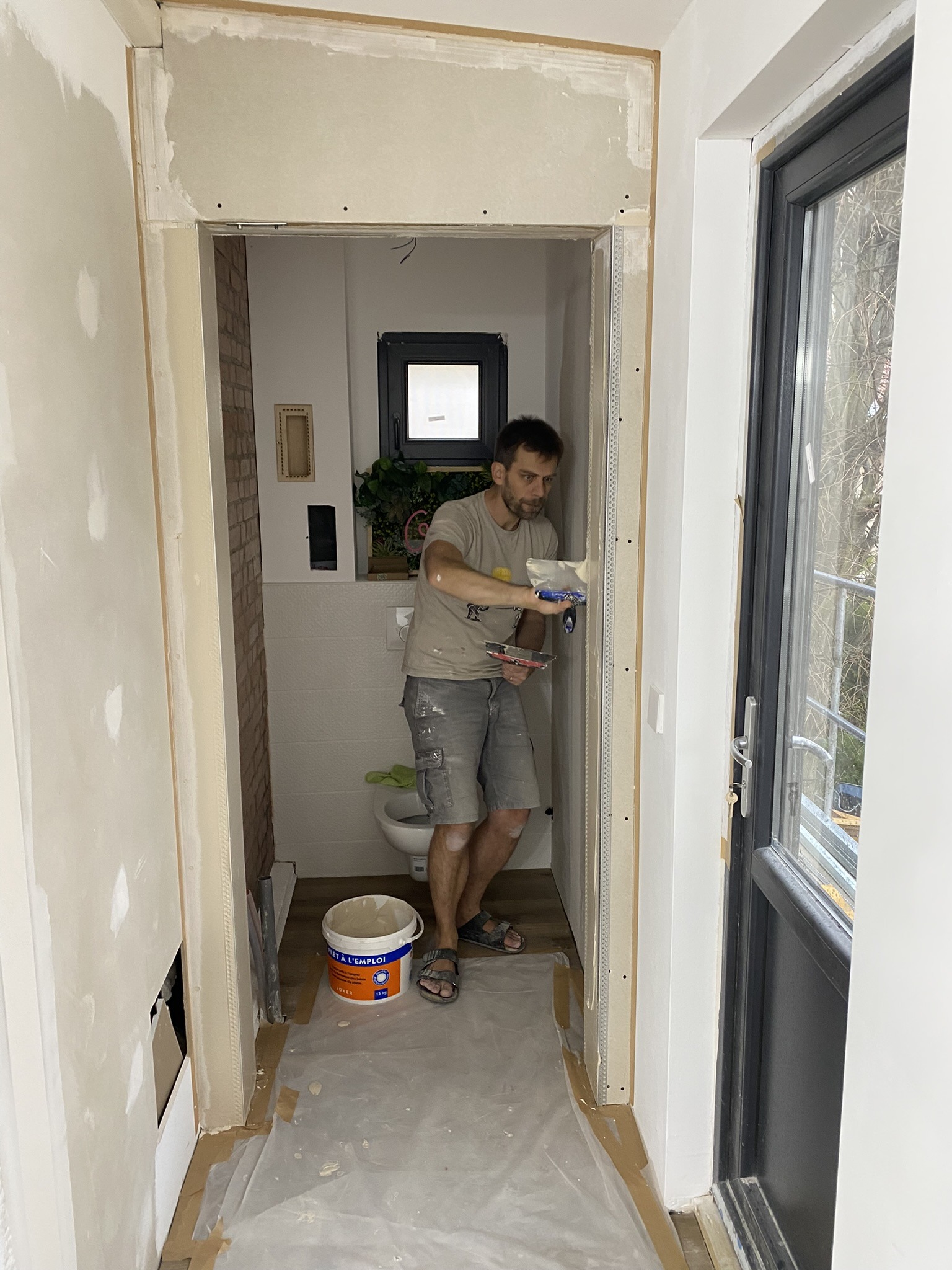 Construire une porte secrète bibliothèque dans sa maison