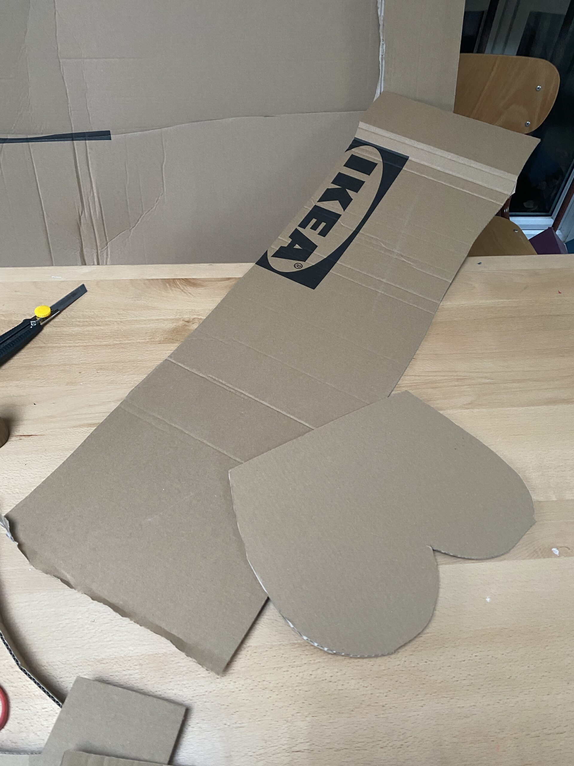 Calendrier de l'avent bottes de père noël en carton