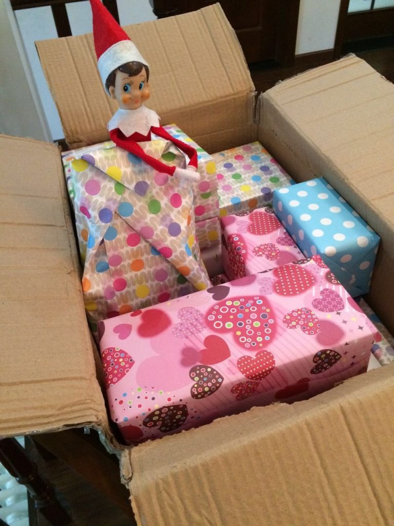 Le lutin de Noël (elf on the self) - Ciloubidouille